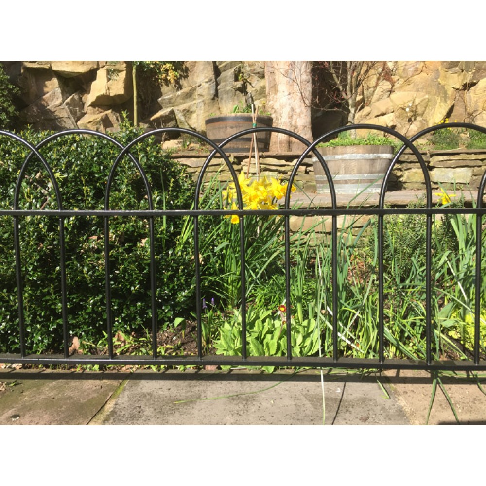 The Arnside Hoop Top Fencing Style 34